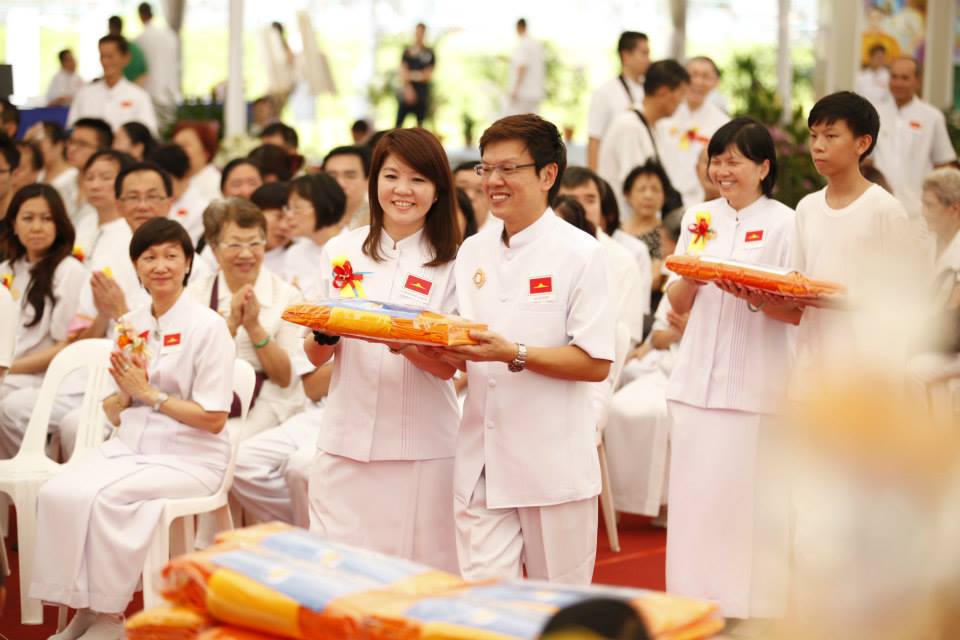 Visakha Puja Day in Singapore – Dhammakaya Foundation