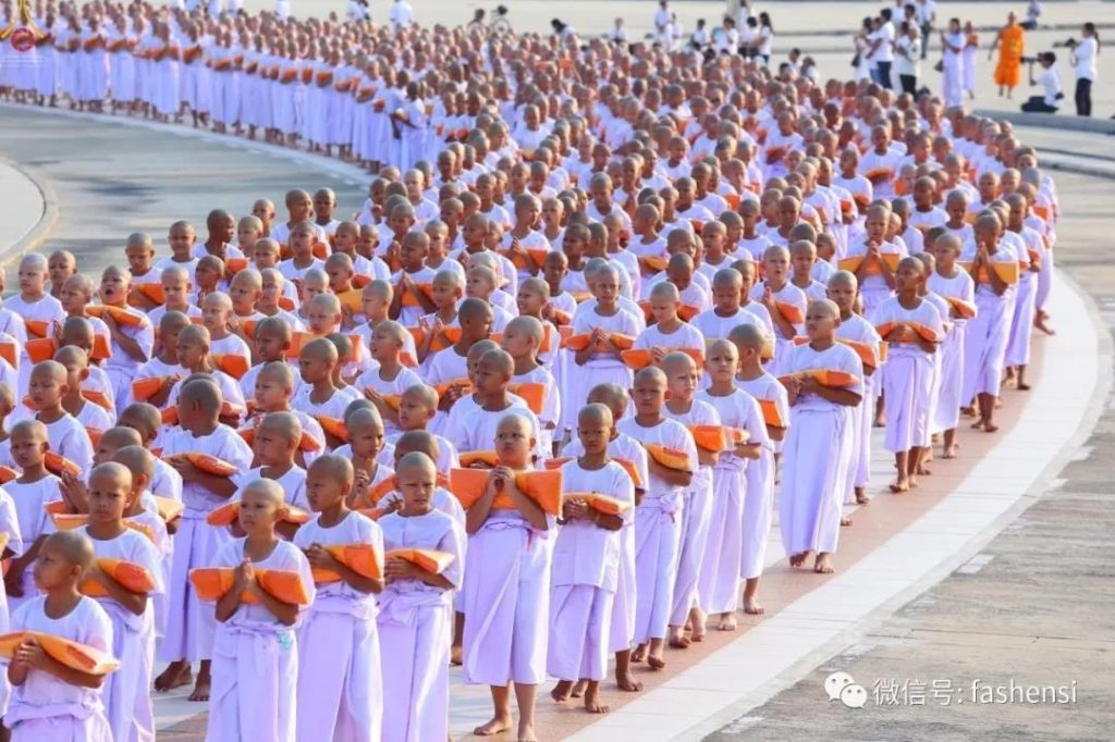 The Impressed Scene, Magnificent Momentum in Wat Phra Dhammakaya ...