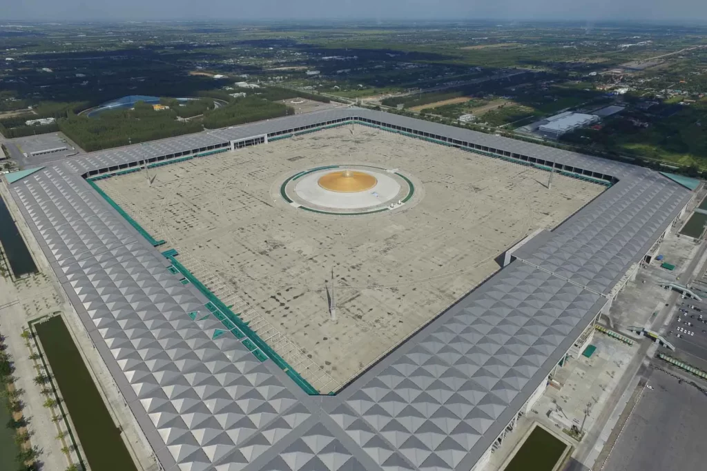 The Grand Meditation Stadium – Dhammakaya Foundation